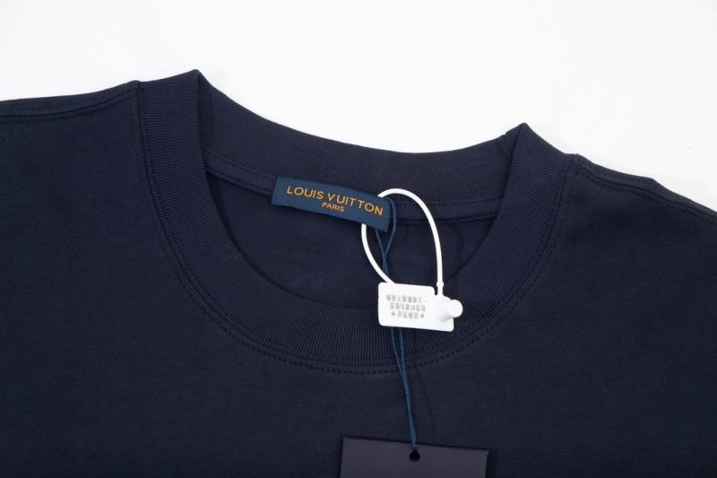 Indistinguishable Louis Vuitton T-Shirts