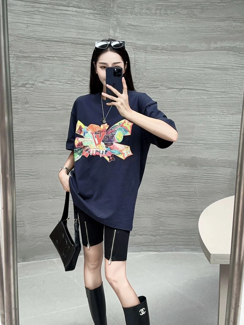Indistinguishable Louis Vuitton T-Shirts