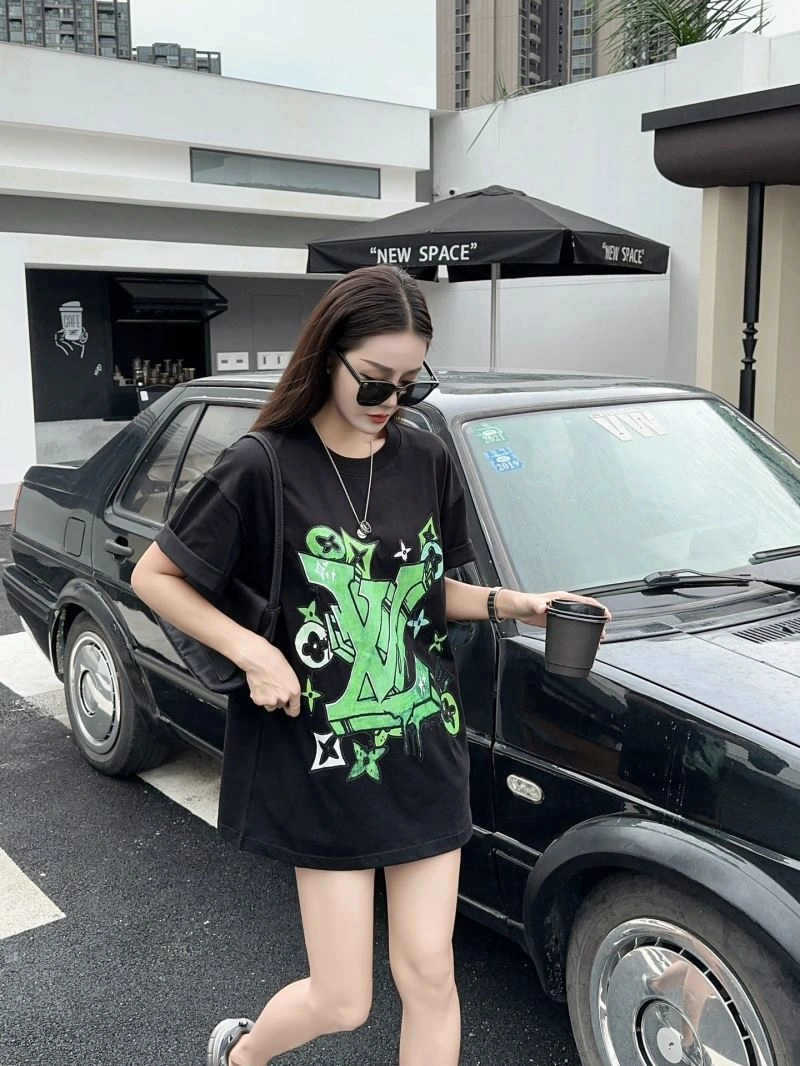 Top mirror Louis Vuitton T-Shirts