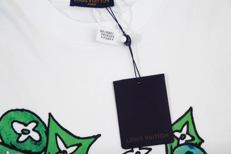 Exact replica Louis Vuitton T-Shirts