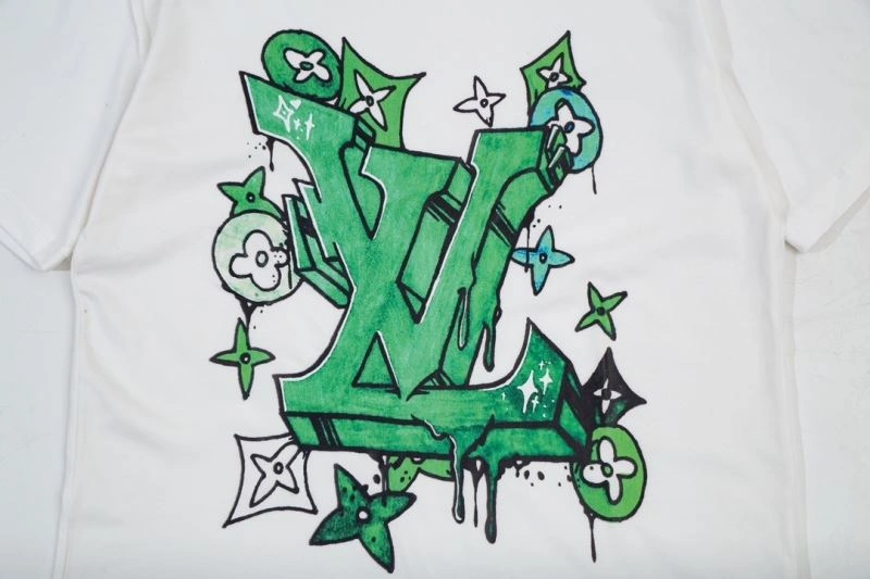 Exact replica Louis Vuitton T-Shirts