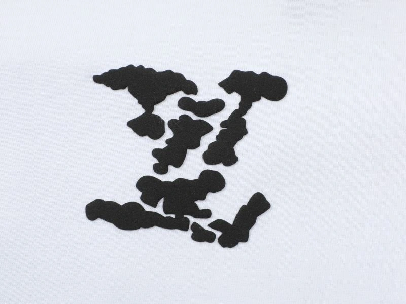 Low-cost Louis Vuitton T-Shirts
