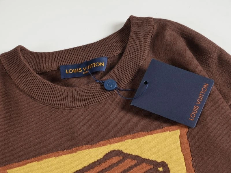 Low-cost Louis Vuitton T-Shirts