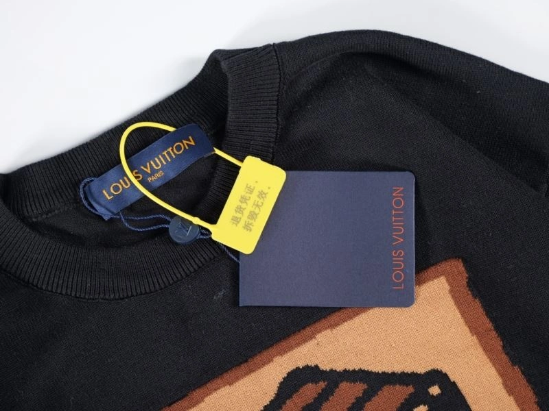 Bargain Louis Vuitton T-Shirts
