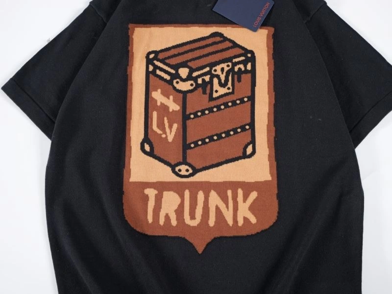 Bargain Louis Vuitton T-Shirts