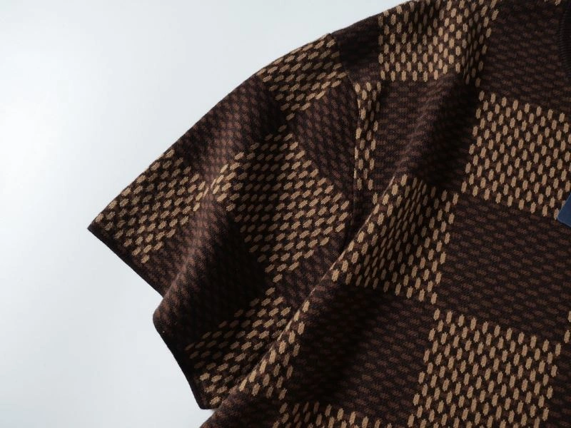Value-priced Louis Vuitton T-Shirts