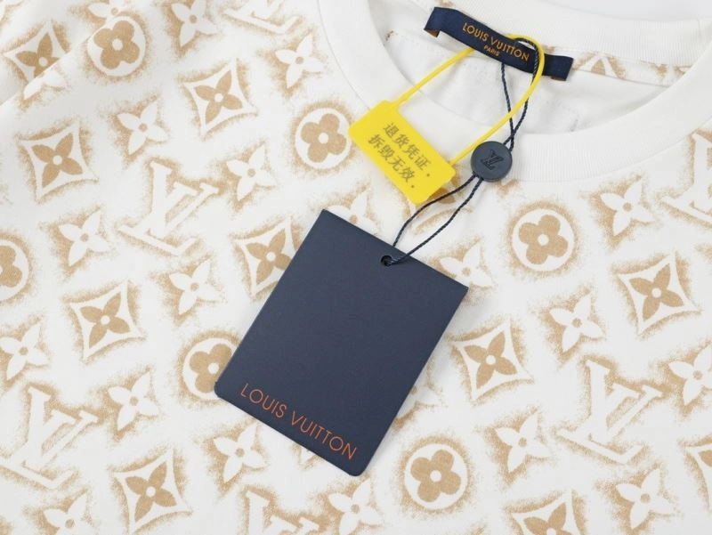 Economical Louis Vuitton T-Shirts