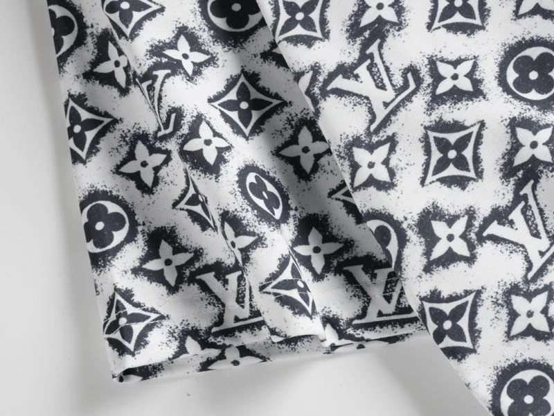 Discounted Louis Vuitton T-Shirts