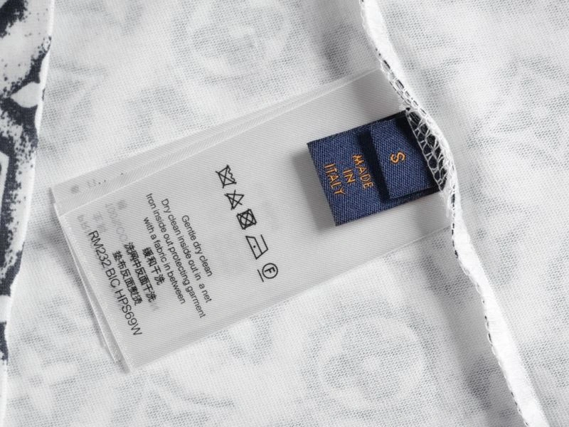 Discounted Louis Vuitton T-Shirts