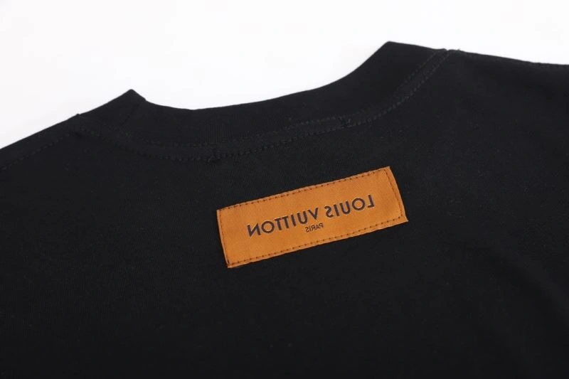 Low-cost Louis Vuitton T-Shirts