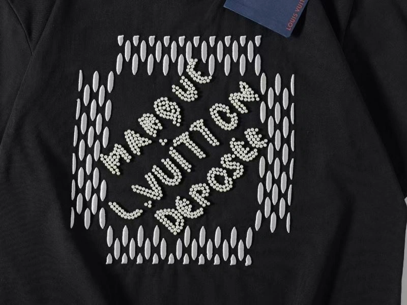 Official Louis Vuitton T-Shirts