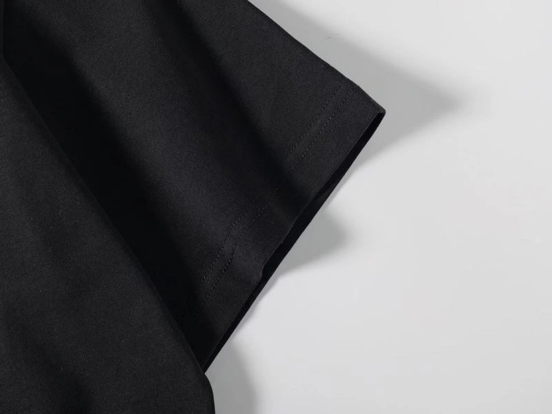 Official Louis Vuitton T-Shirts