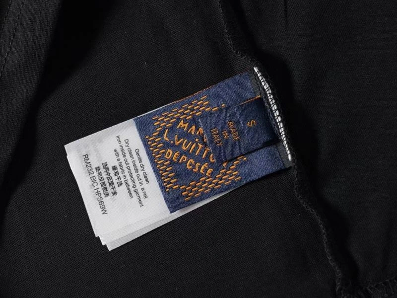 Official Louis Vuitton T-Shirts