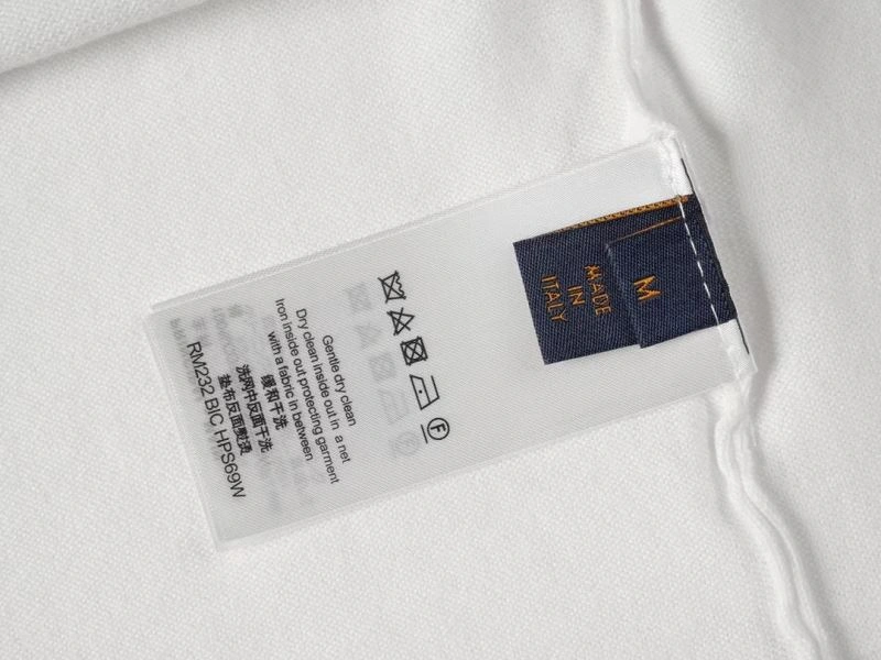 Cut-rate Louis Vuitton T-Shirts