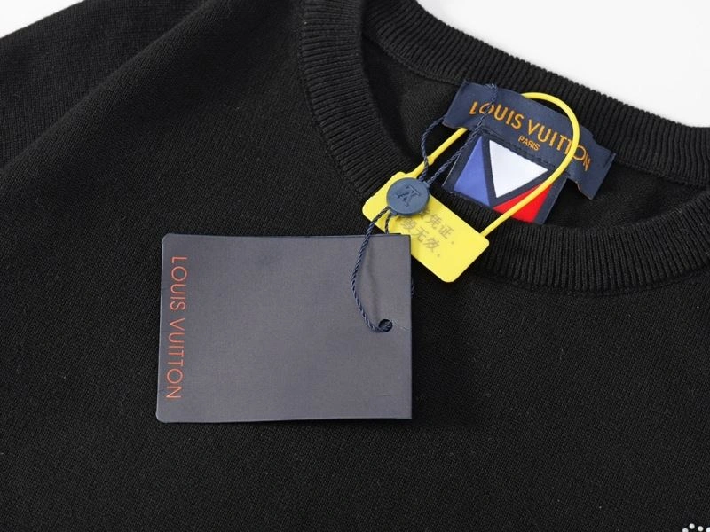 Low-cost Louis Vuitton T-Shirts