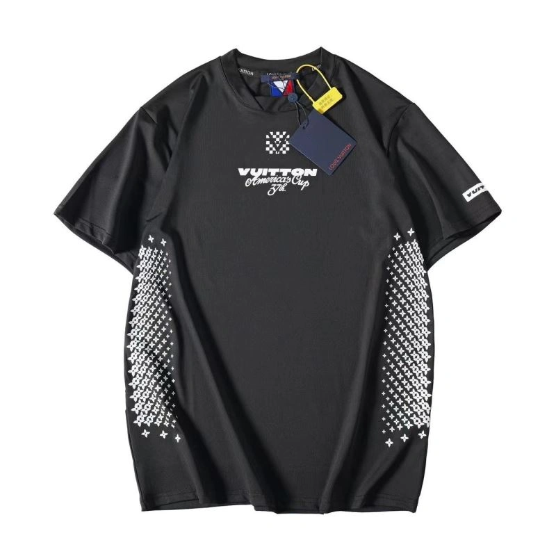 Accurate model Louis Vuitton T-Shirts