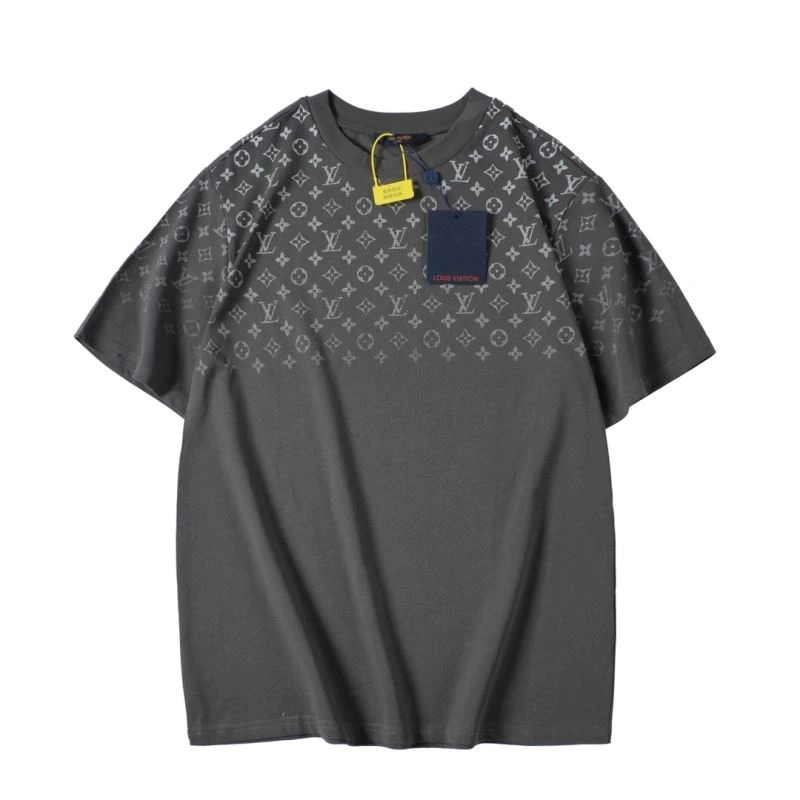 Precise copy Louis Vuitton T-Shirts