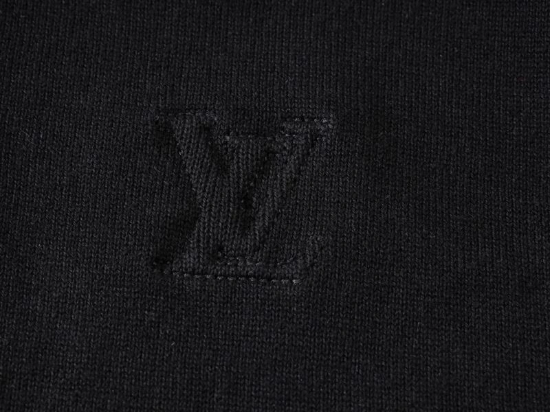 Reasonably priced Louis Vuitton T-Shirts