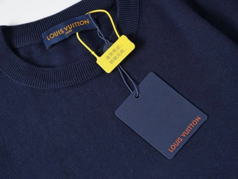Low-cost Louis Vuitton T-Shirts
