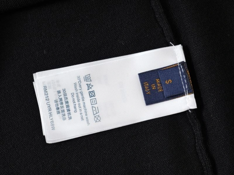 Official Louis Vuitton T-Shirts