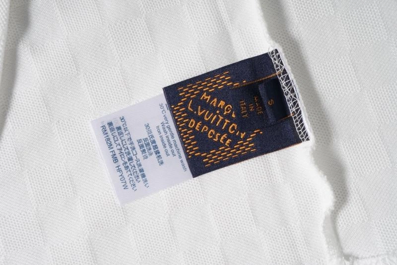 Top mirror Louis Vuitton T-Shirts