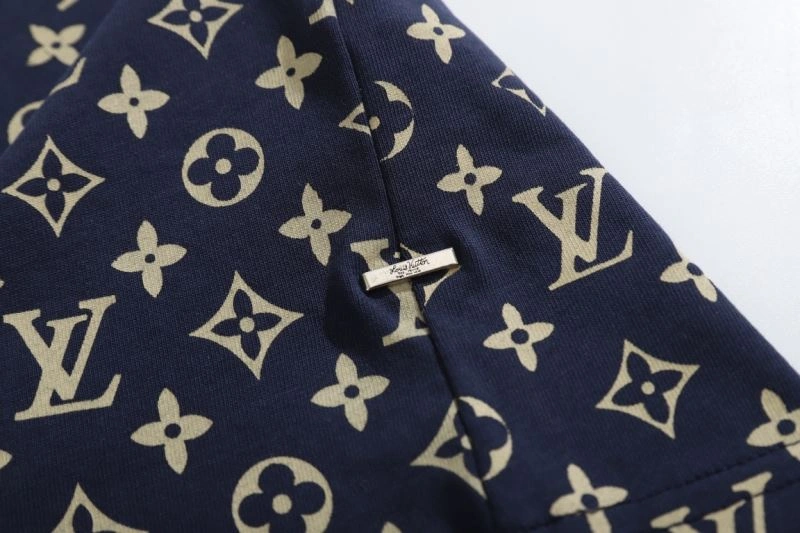 Perfect replica Louis Vuitton T-Shirts