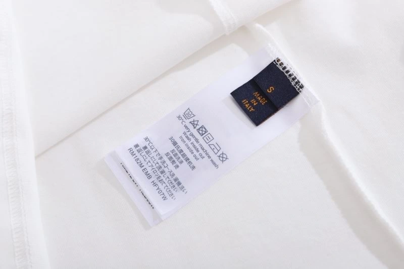 Perfect replica Louis Vuitton T-Shirts