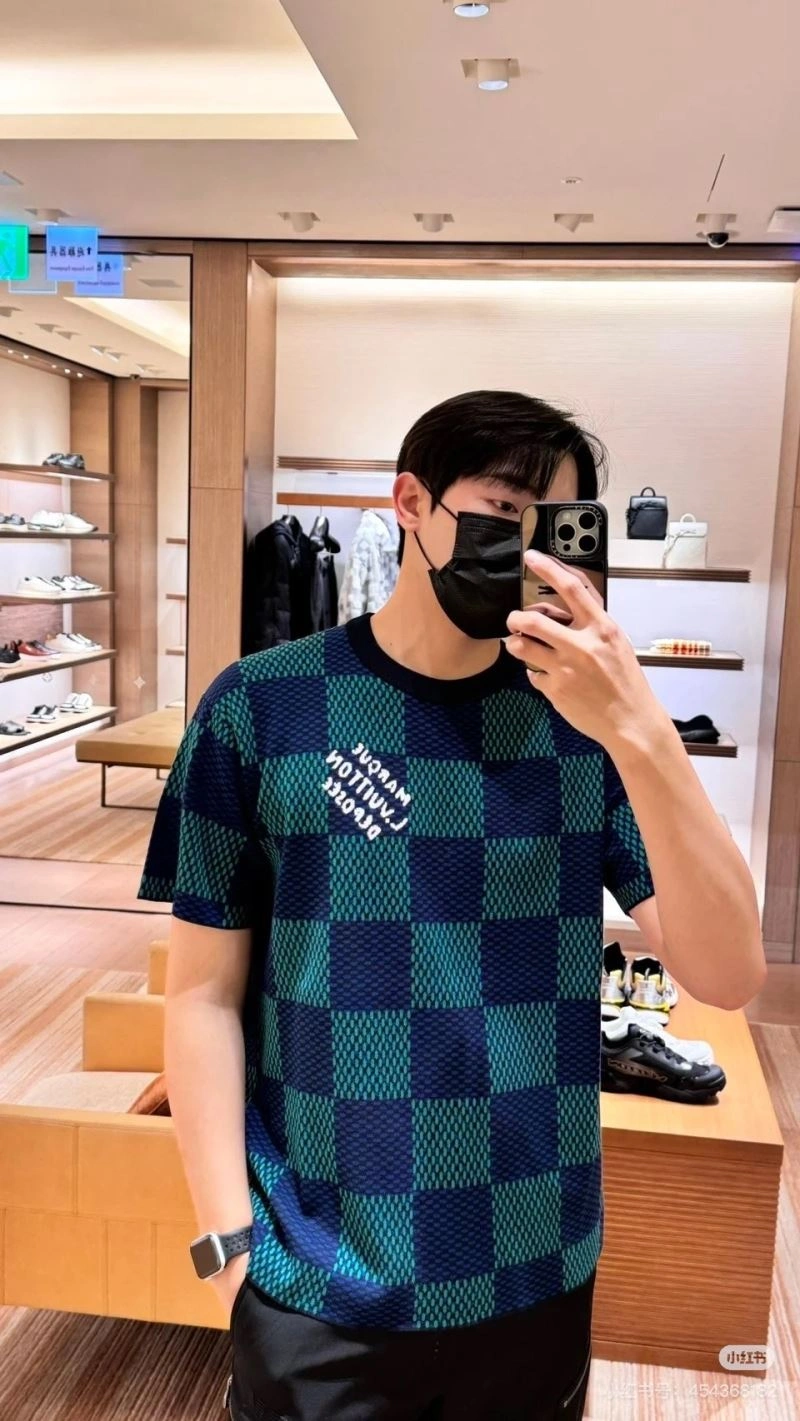 Inexpensive Louis Vuitton T-Shirts