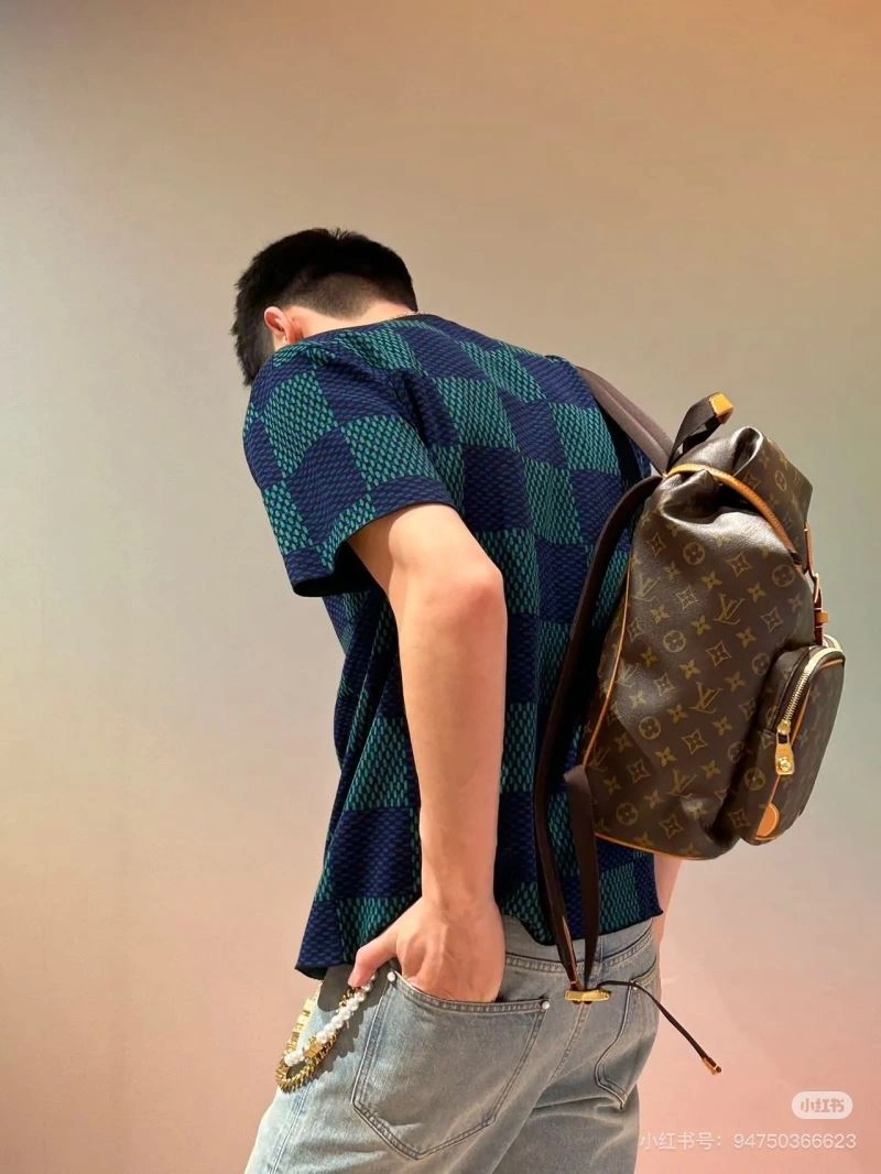 Inexpensive Louis Vuitton T-Shirts
