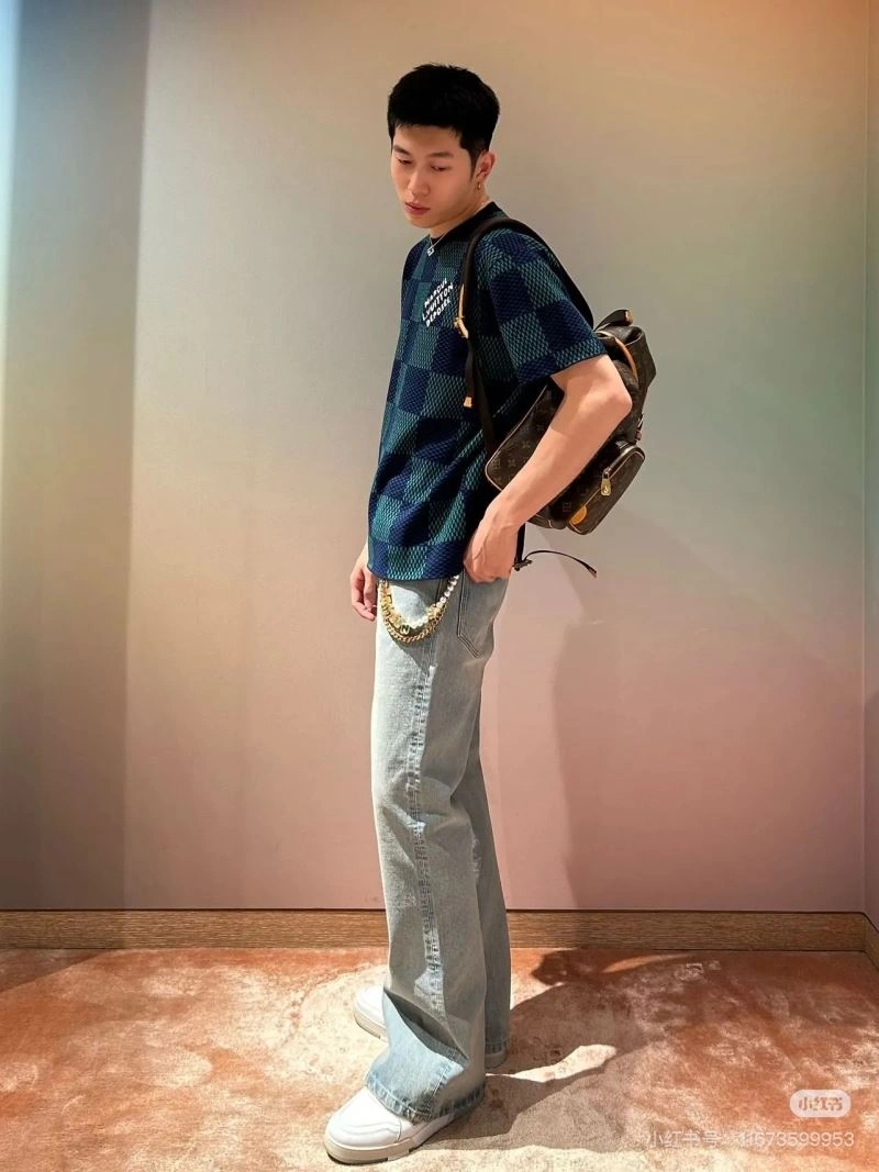 Inexpensive Louis Vuitton T-Shirts