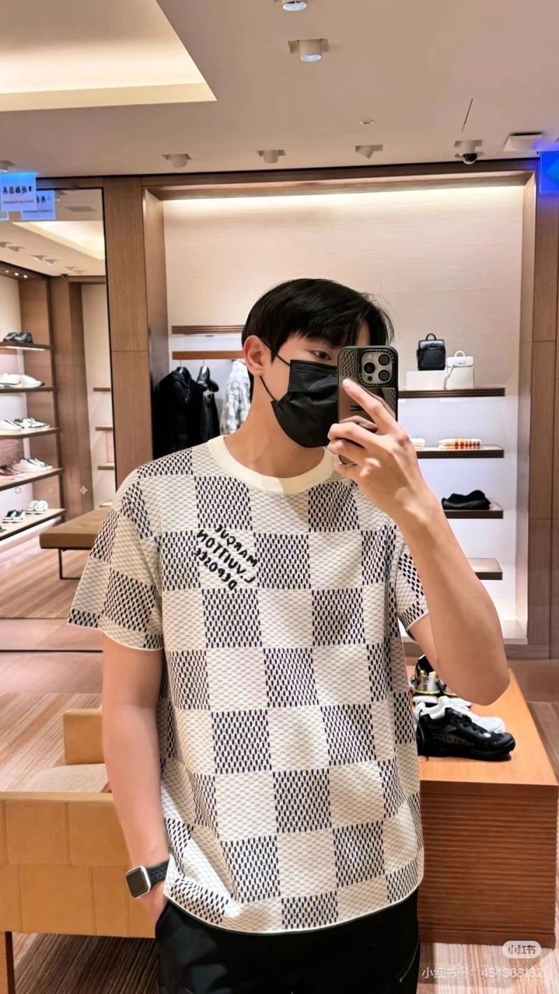Affordable Louis Vuitton T-Shirts
