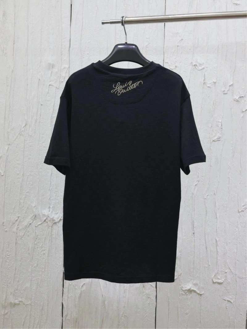 Top match Louis Vuitton T-Shirts