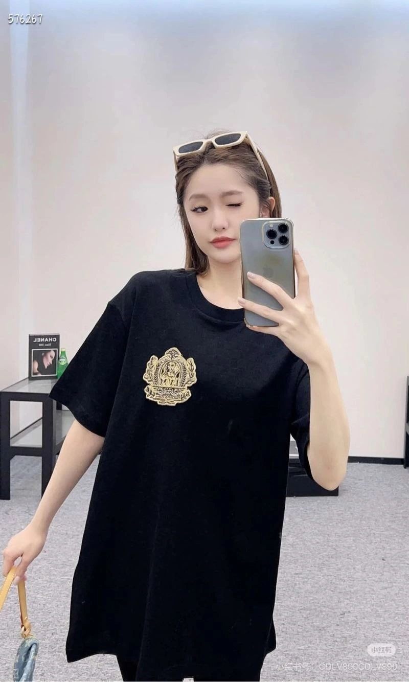 Top match Louis Vuitton T-Shirts