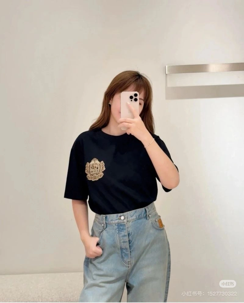 Top match Louis Vuitton T-Shirts