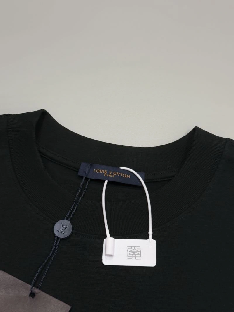 Low-cost Louis Vuitton T-Shirts