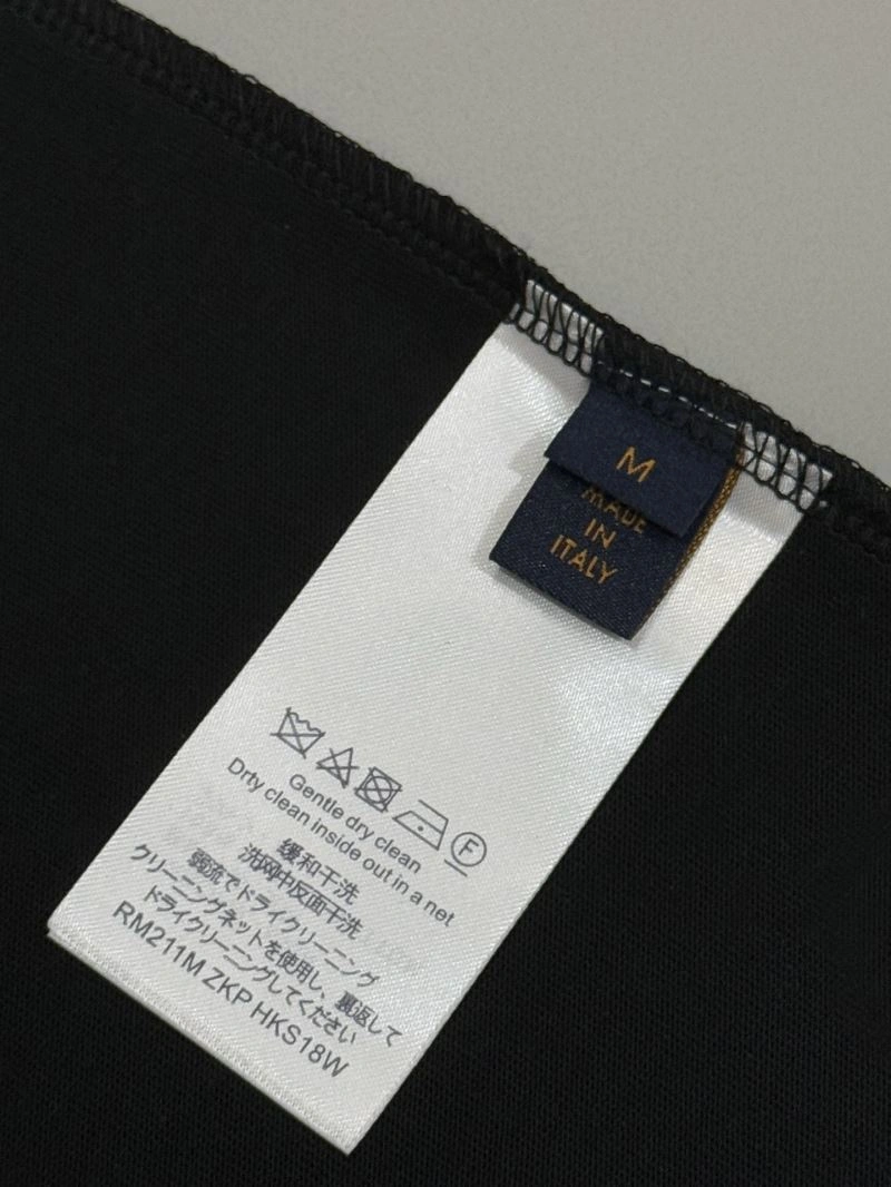 Low-cost Louis Vuitton T-Shirts