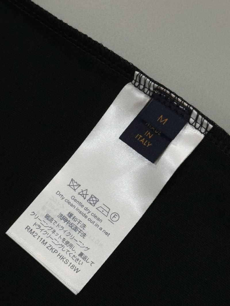 Perfect replica Louis Vuitton T-Shirts