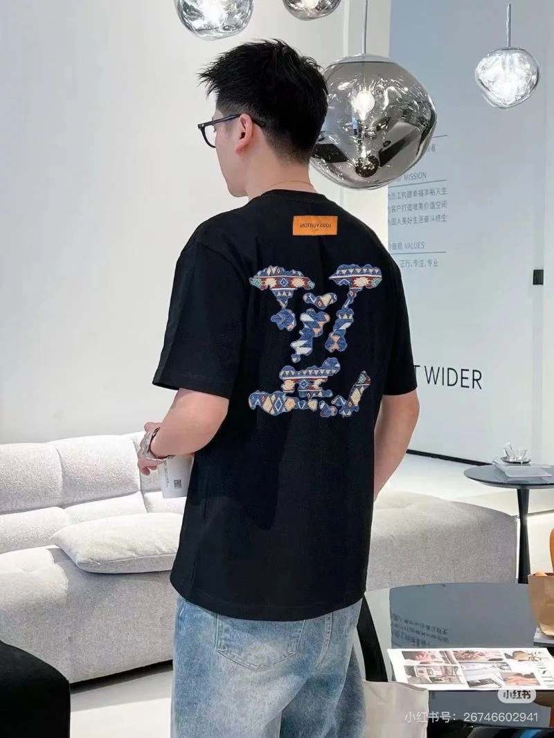 Perfect replica Louis Vuitton T-Shirts
