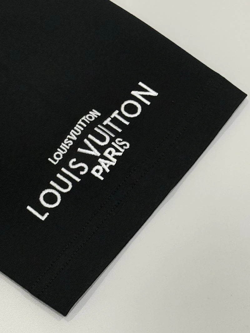 Inexpensive Louis Vuitton T-Shirts