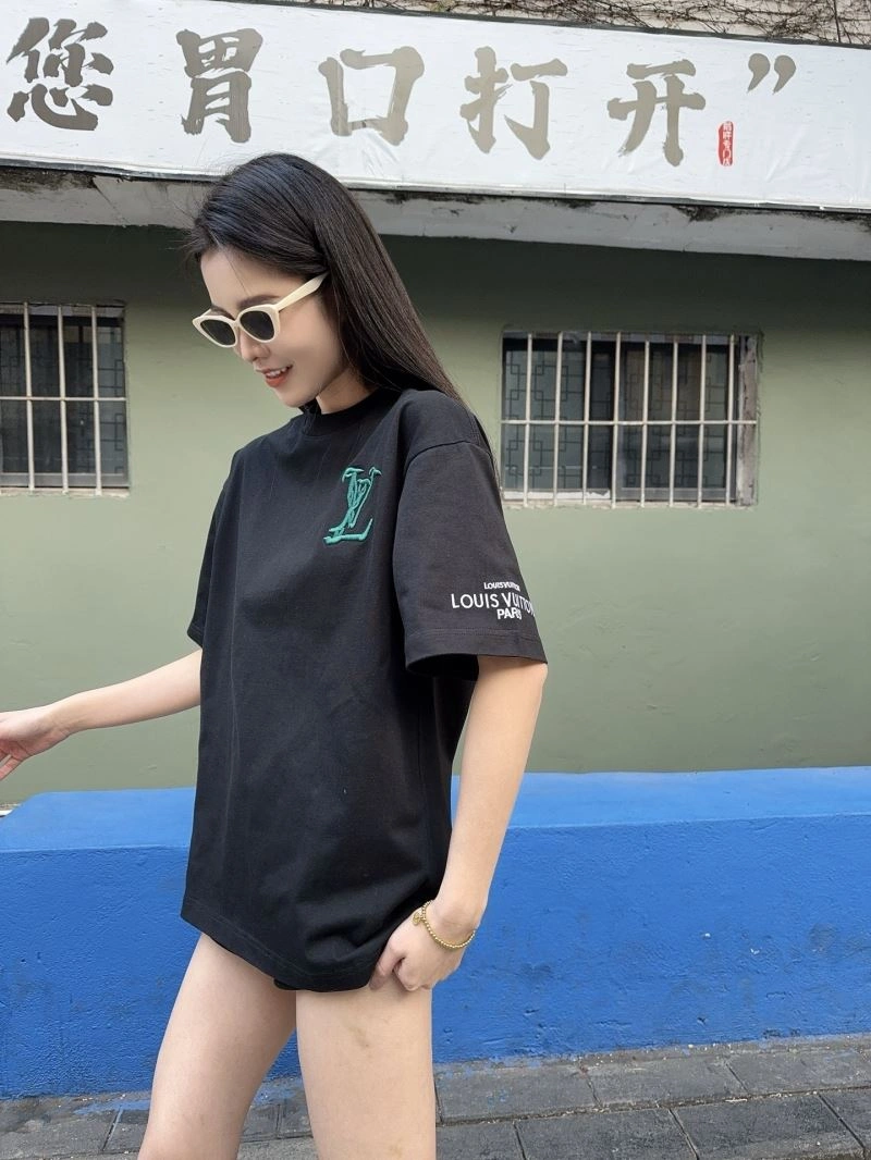 Inexpensive Louis Vuitton T-Shirts