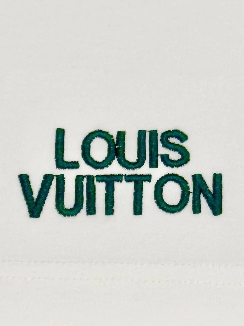 Low-cost Louis Vuitton T-Shirts