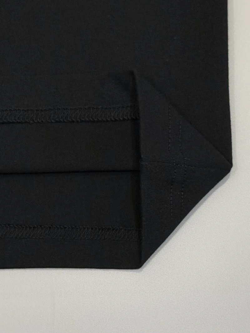 Indistinguishable Louis Vuitton T-Shirts