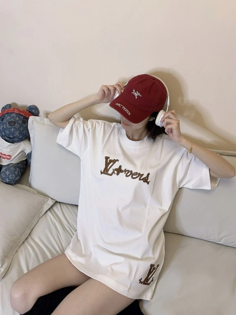 1:1 copy Louis Vuitton T-Shirts