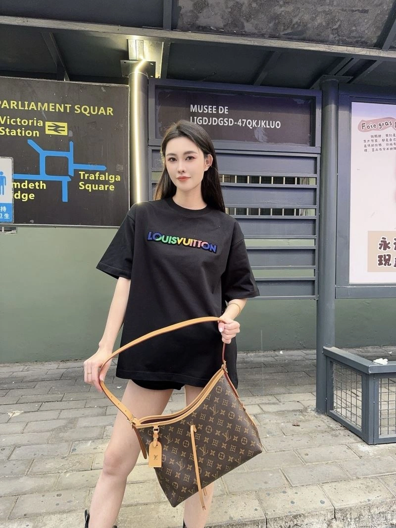 Economical Louis Vuitton T-Shirts