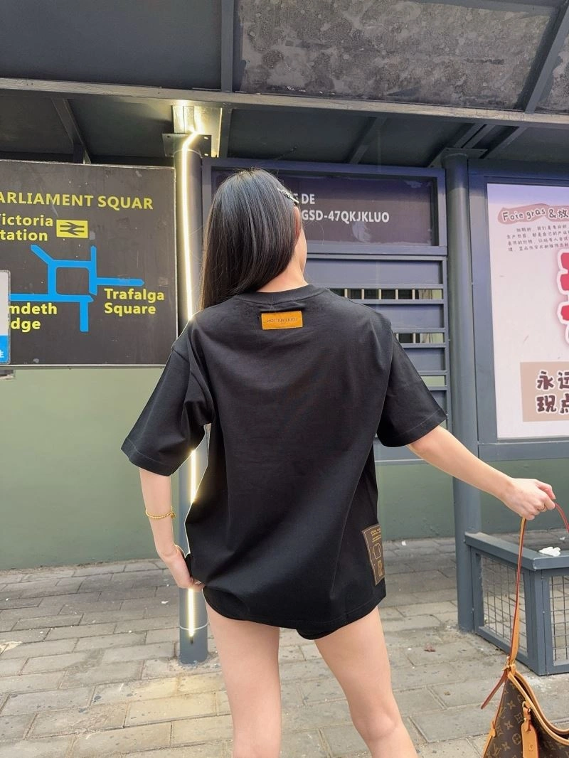 Economical Louis Vuitton T-Shirts