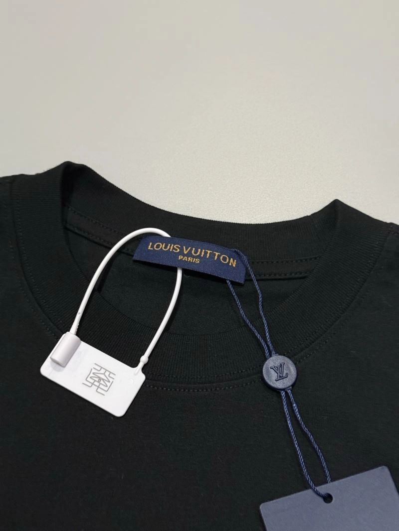 Perfect replica Louis Vuitton T-Shirts