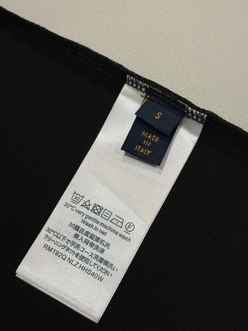 Perfect replica Louis Vuitton T-Shirts