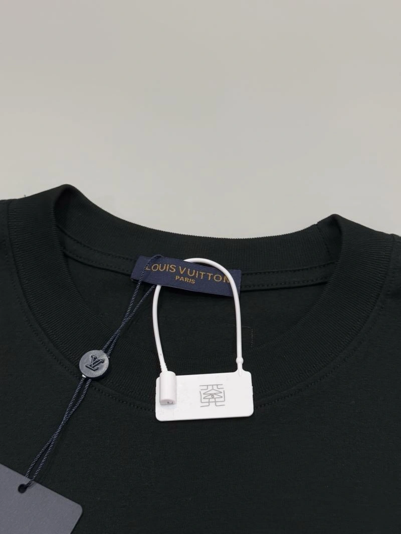 Top mirror Louis Vuitton T-Shirts