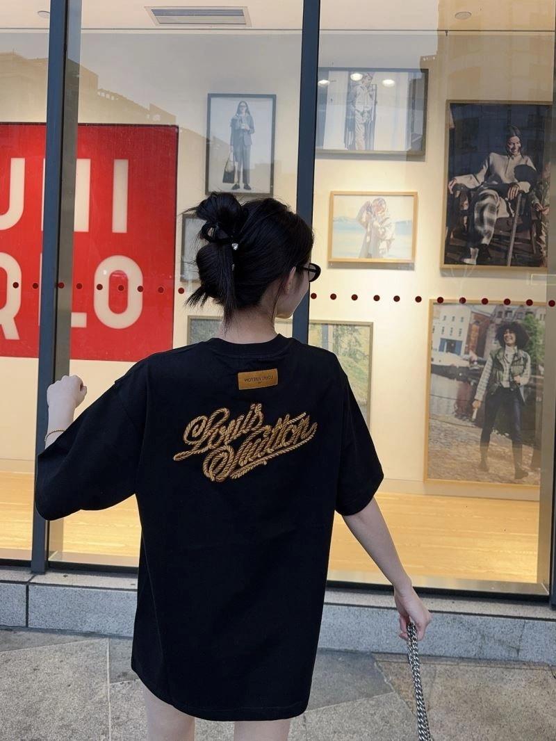 Top mirror Louis Vuitton T-Shirts
