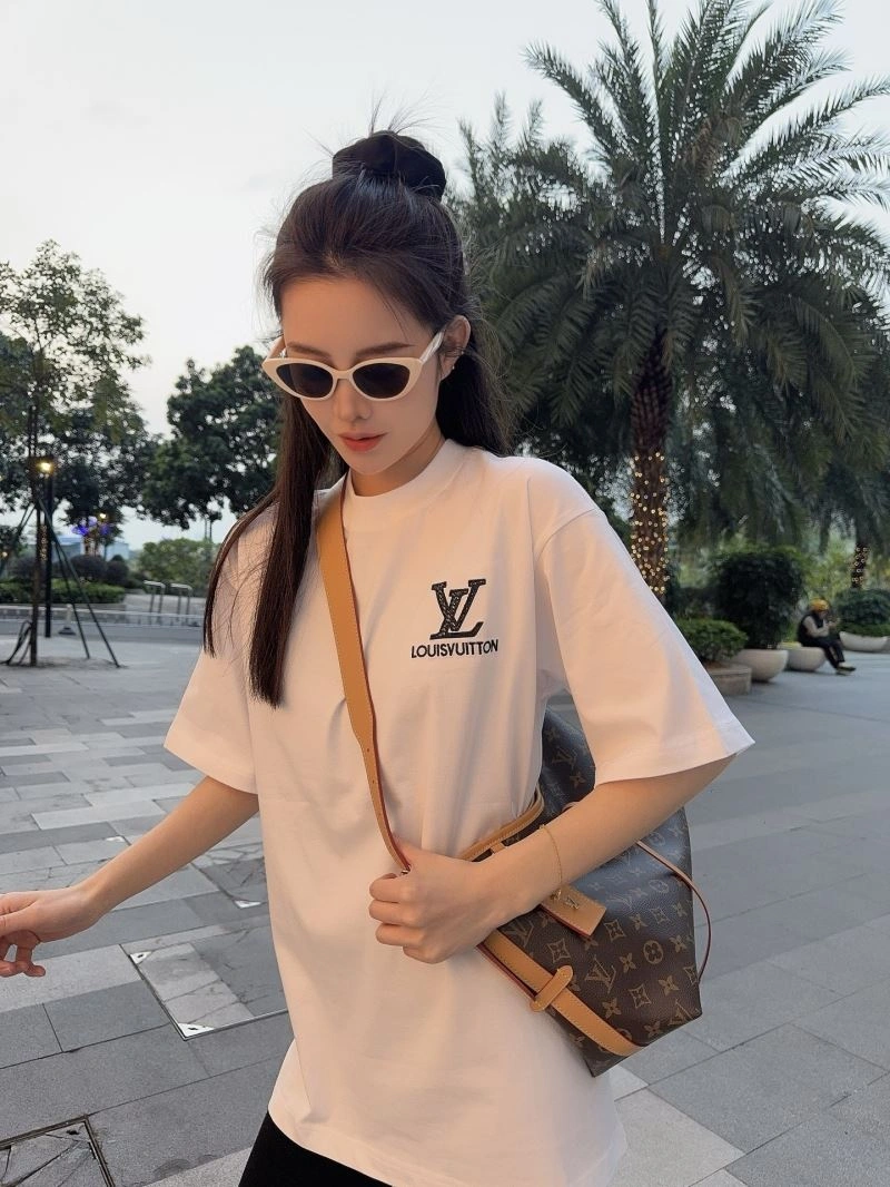 Official Louis Vuitton T-Shirts